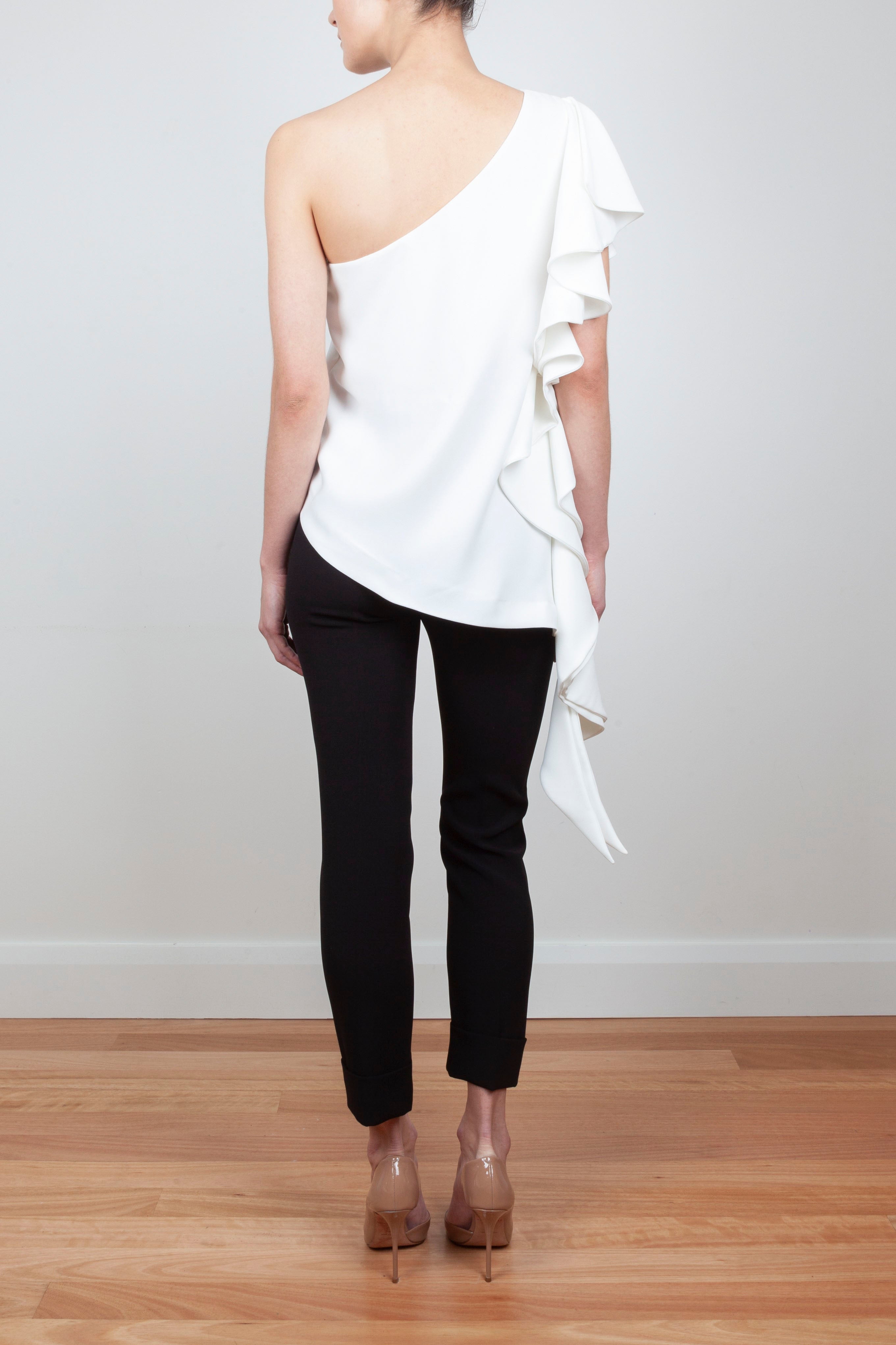 ASYMMETRICAL RUFFLE TOP– Sarah Lloyd